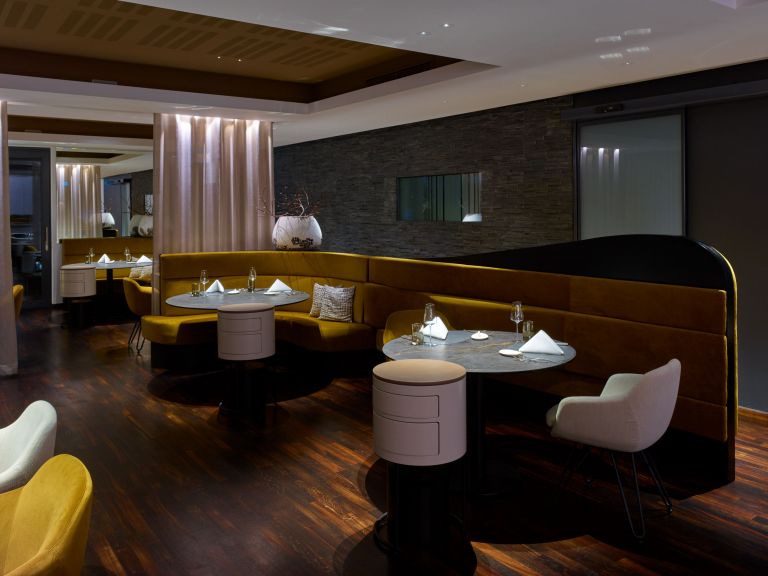 about the restaurant. - schanz. restaurant. hotel.